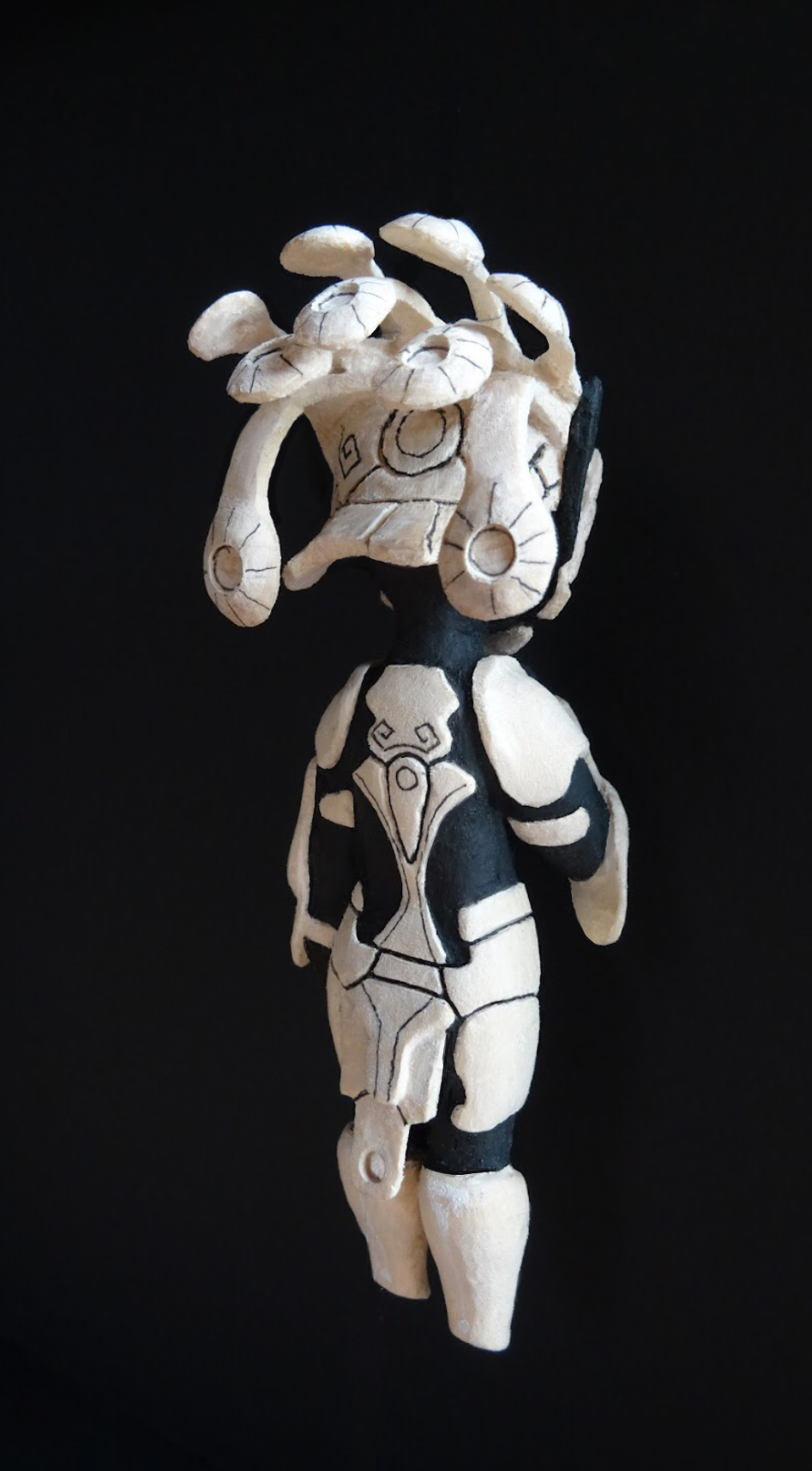 [Fan Art] Wuju, The administrator of the Magnus. Carved in lime wood ...